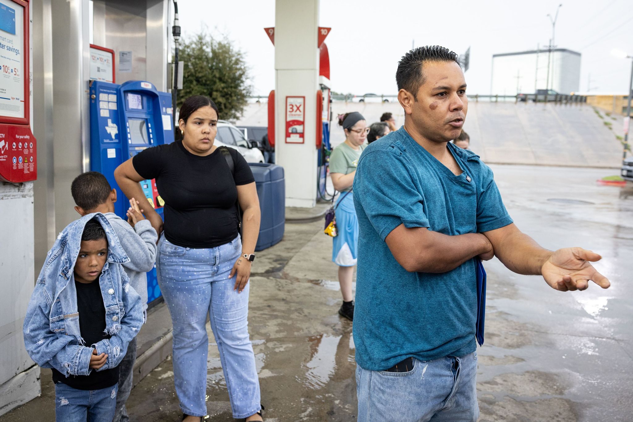 'Terrifying': Dallas ICE shooting witnesses give account from scene