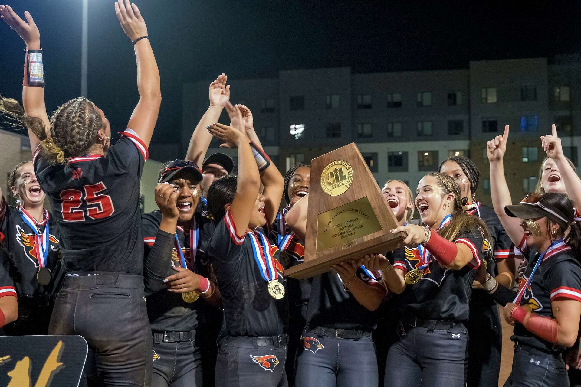 2026 UIL softball playoff schedule and results for Dallas-area teams