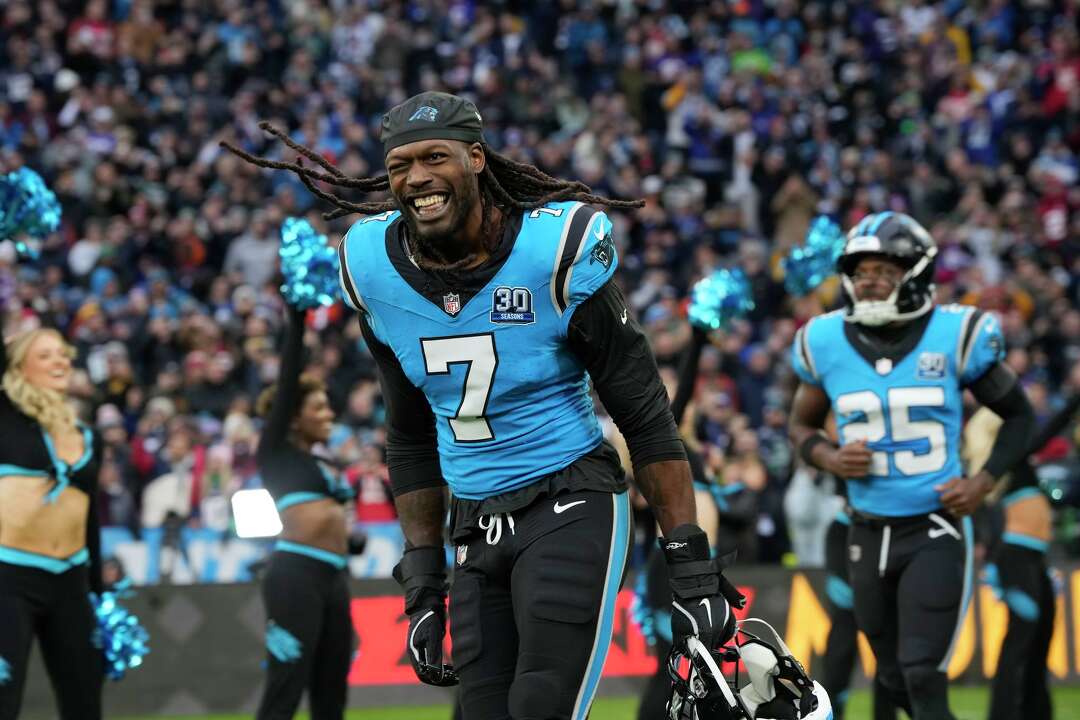 Who is Jadeveon Clowney? Five things to know about the Dallas Cowboys ...