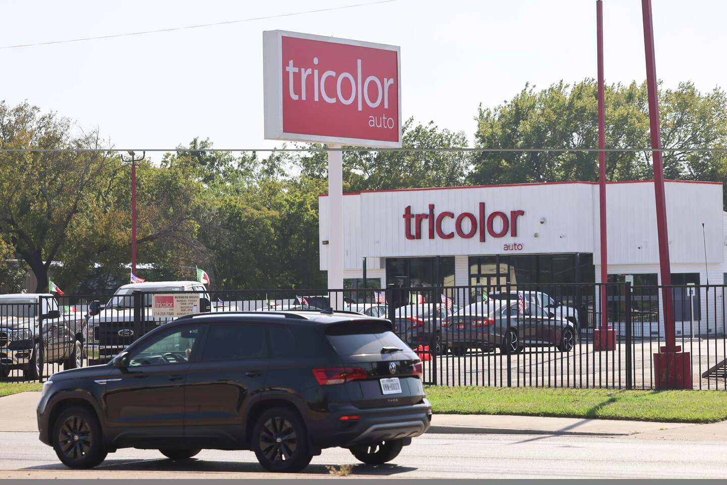 Subprime auto lender CEO arrested on federal fraud charges, faces up to ...