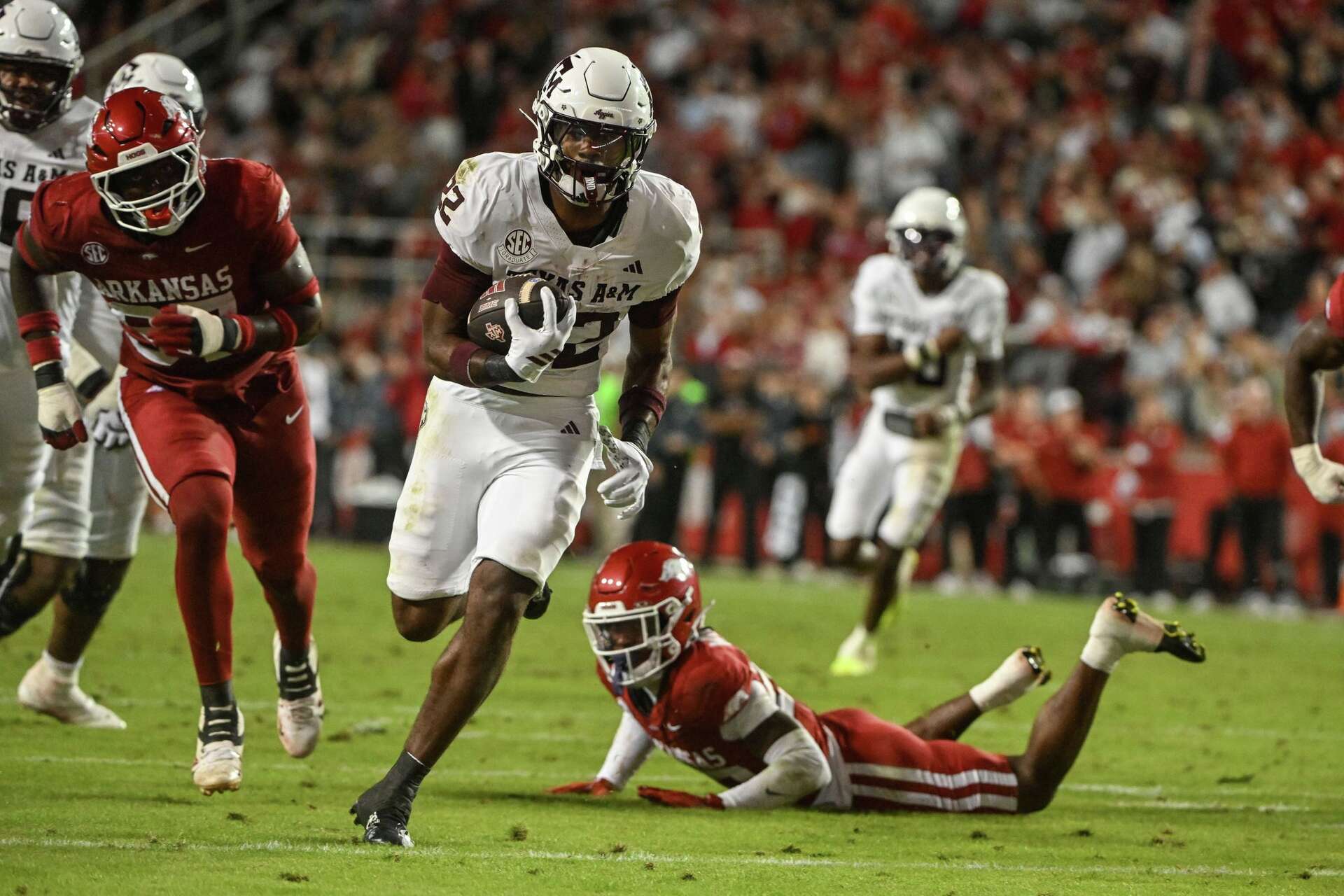 Texas A&M RB EJ Smith declares for 2026 NFL Draft