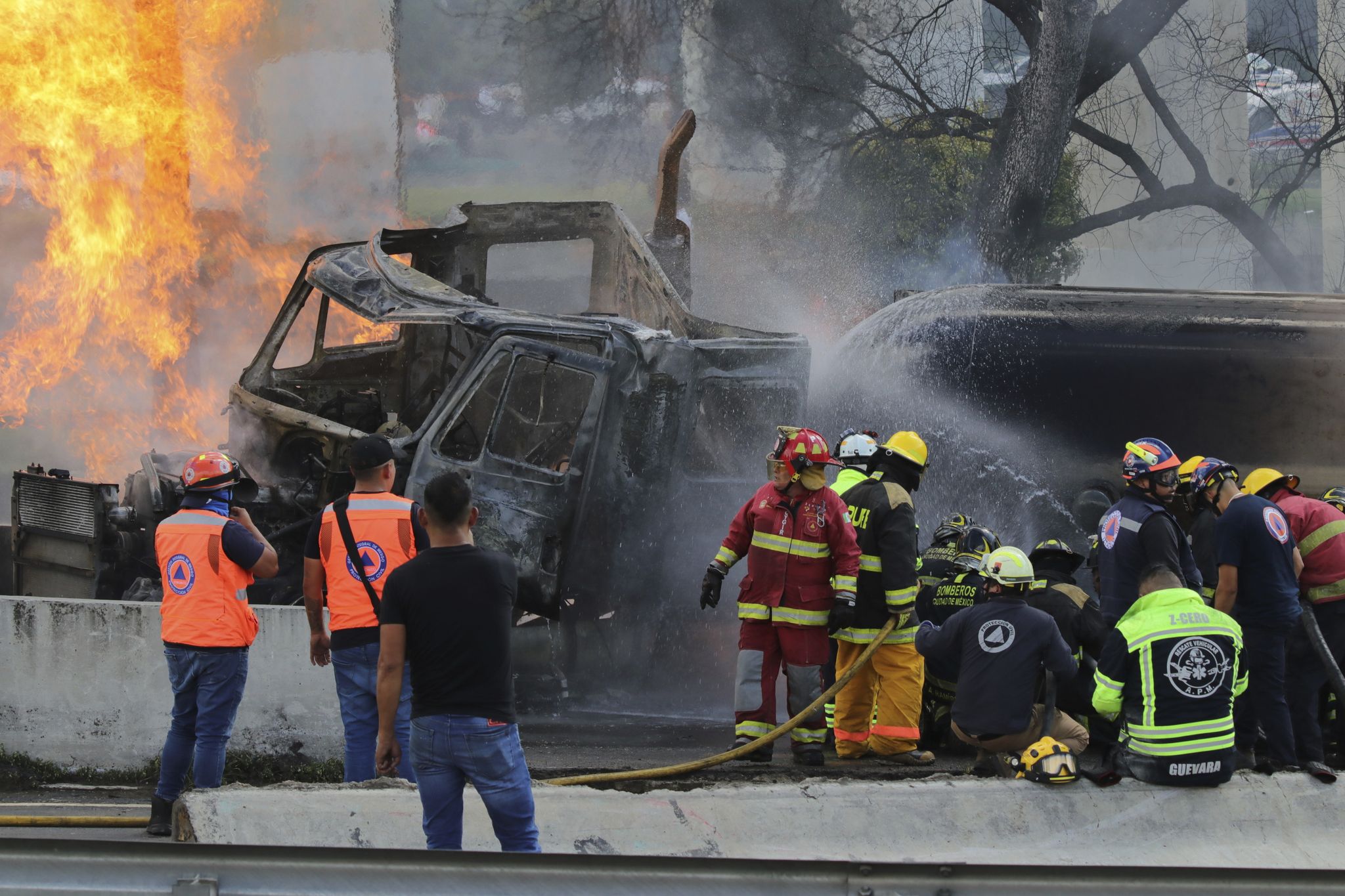 Qué pasó en Iztapalapa: explosión de una pipa de gas deja 9 muertos y ...
