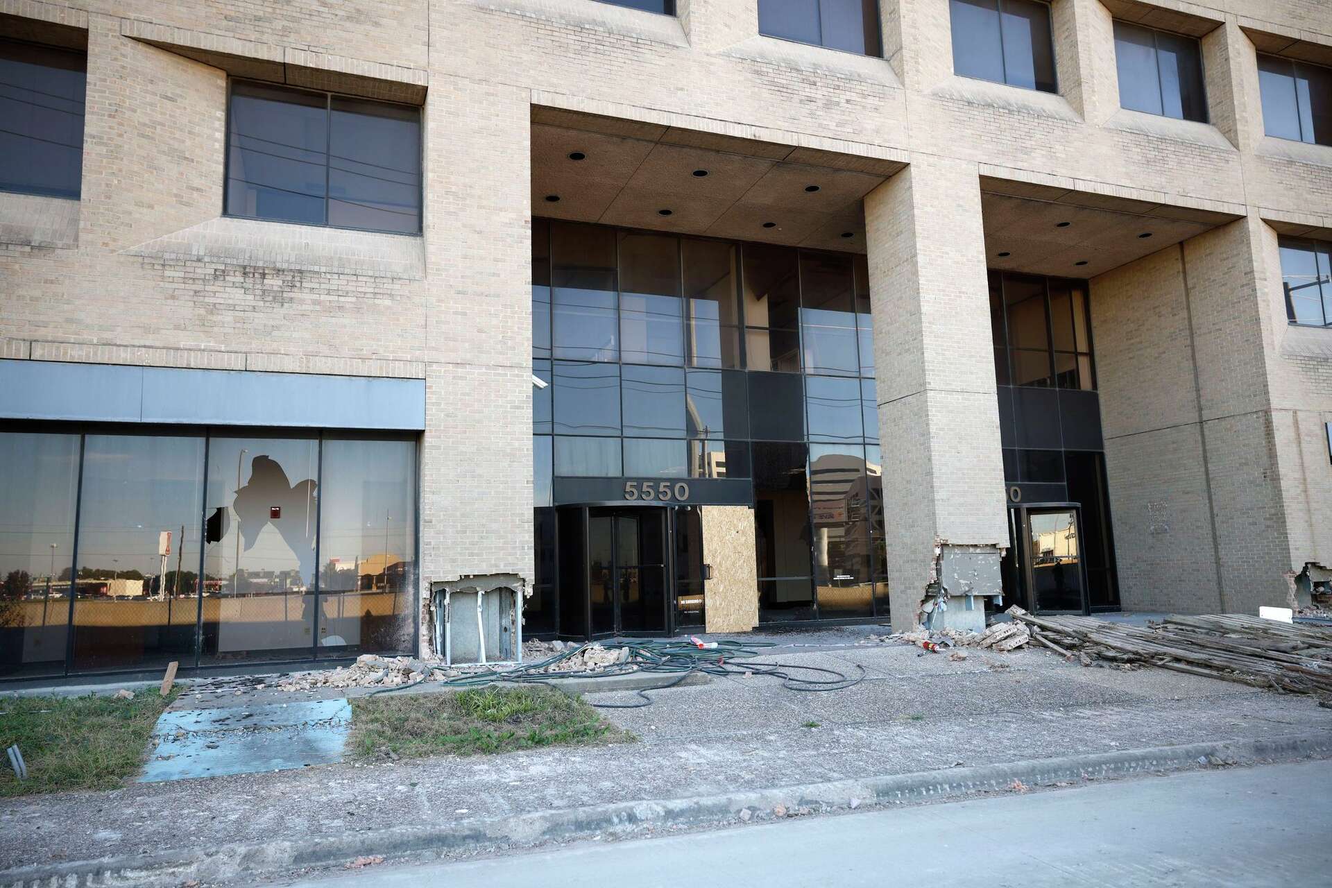 Work on new mixed-income northern Dallas apartments to start soon