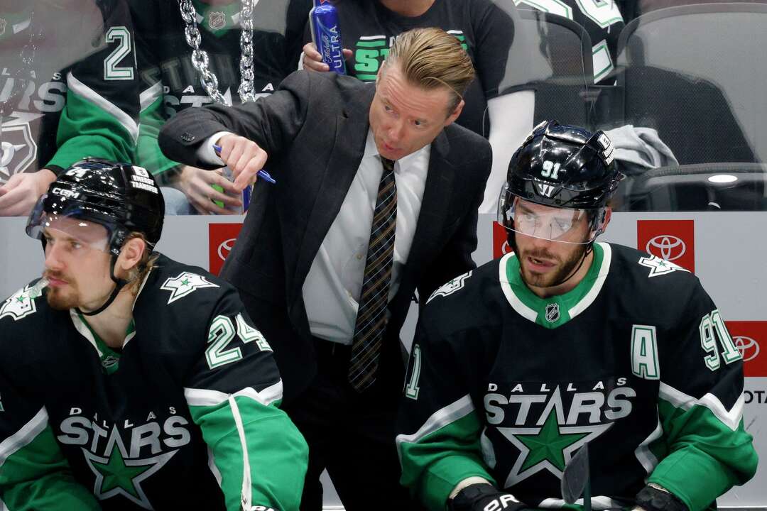 Stars forward Tyler Seguin out for months with ACL injury