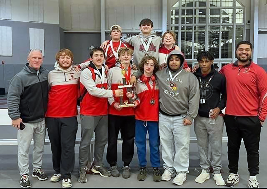 Alton High wrestling takes 5th at 23-team Eric Lewis Invitational
