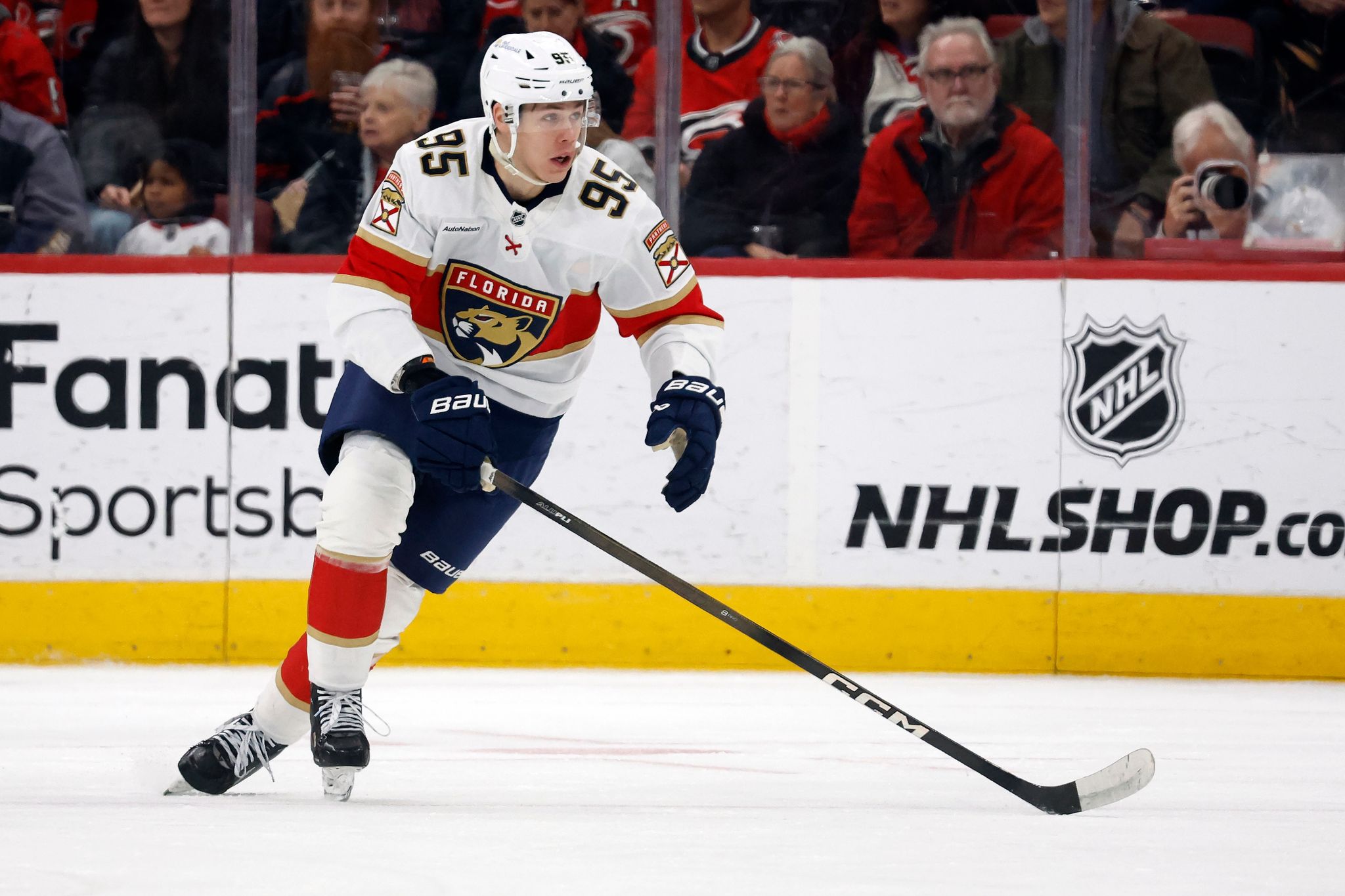 Sergachev's goal helps lift Utah Mammoth to 4-3 win over Florida Panthers