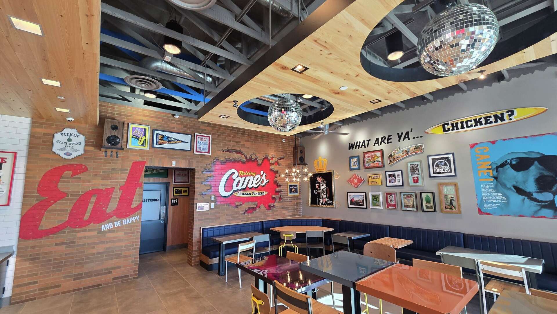 Raising Cane's to build new restaurant in Waterbury shopping mall