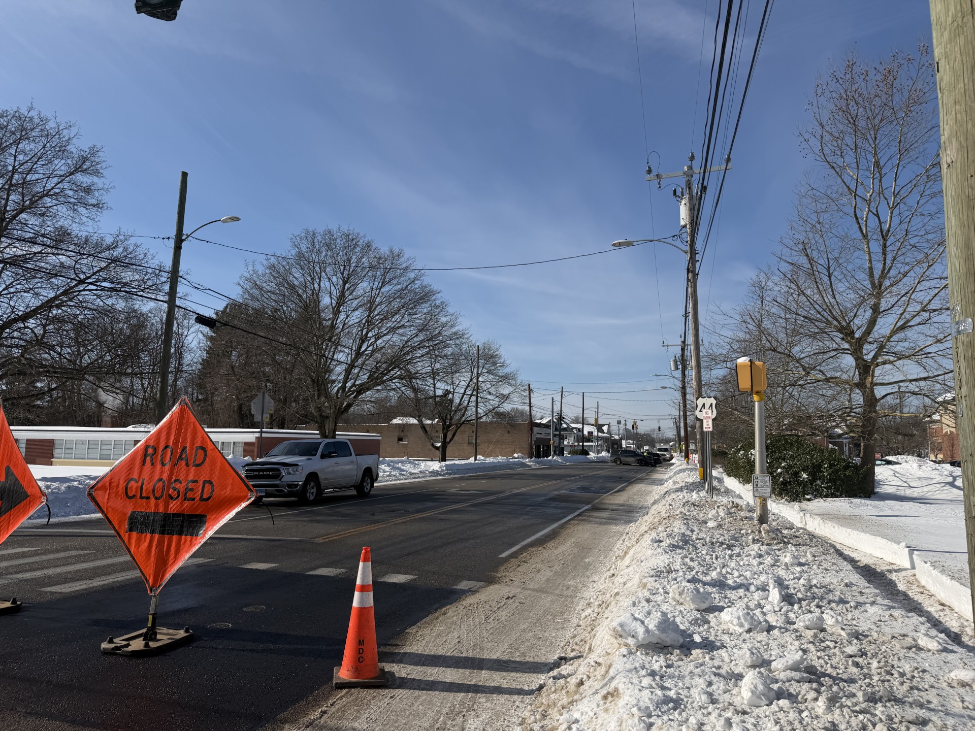 Water main break closes part of School Street in East Hartford