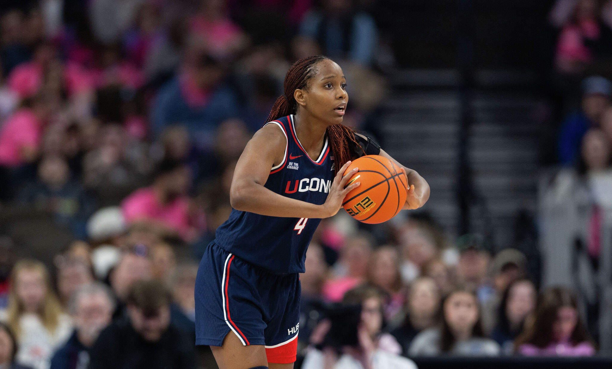 Avon field hockey team a model of inclusion for autistic player