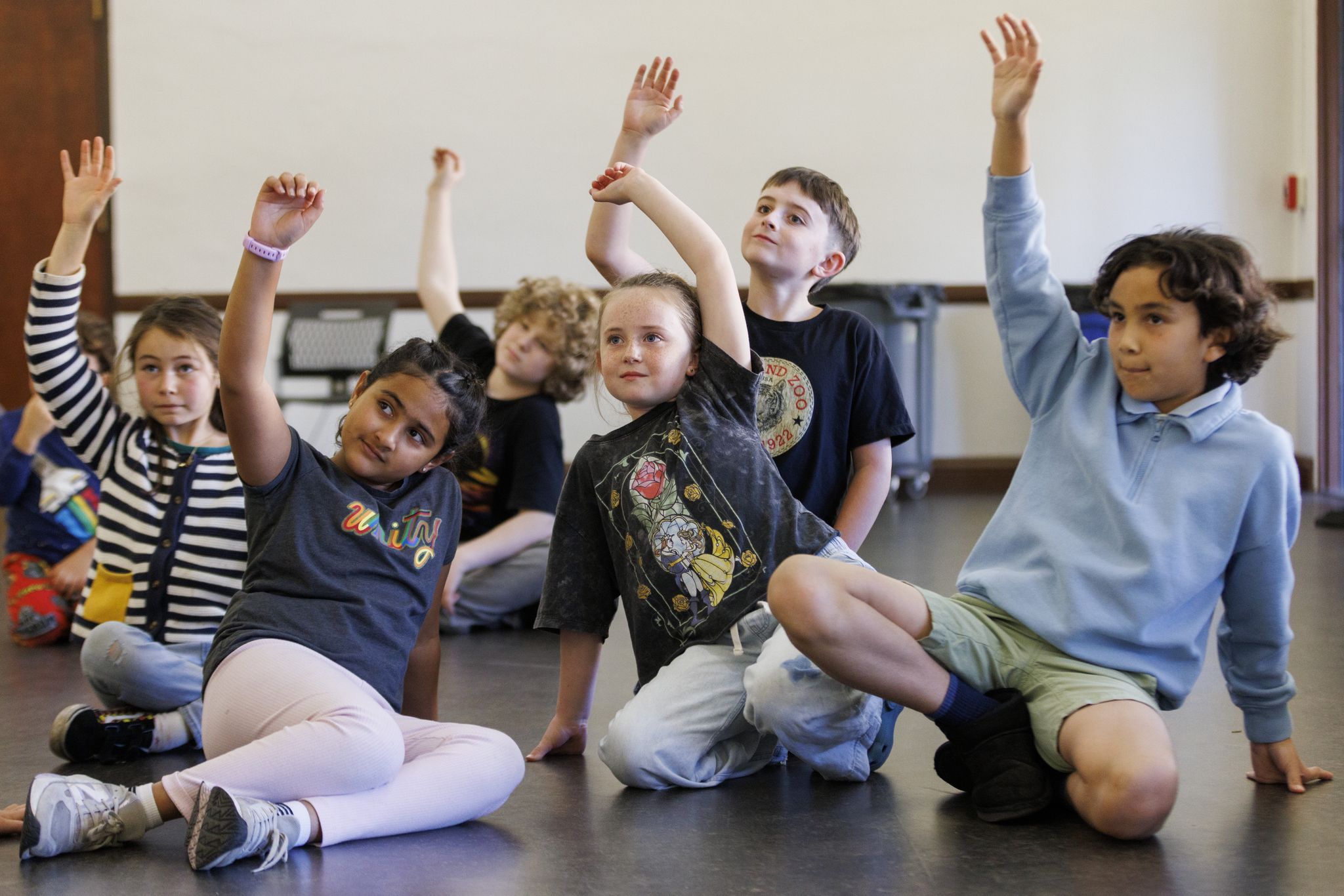 Meryl Streep cut ‘car-size hole’ in fence to escape L.A. wildfires