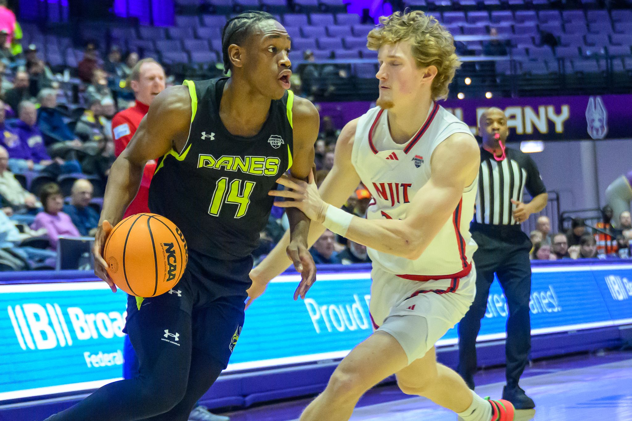 UAlbany men's basketball blows out UNH in America East play
