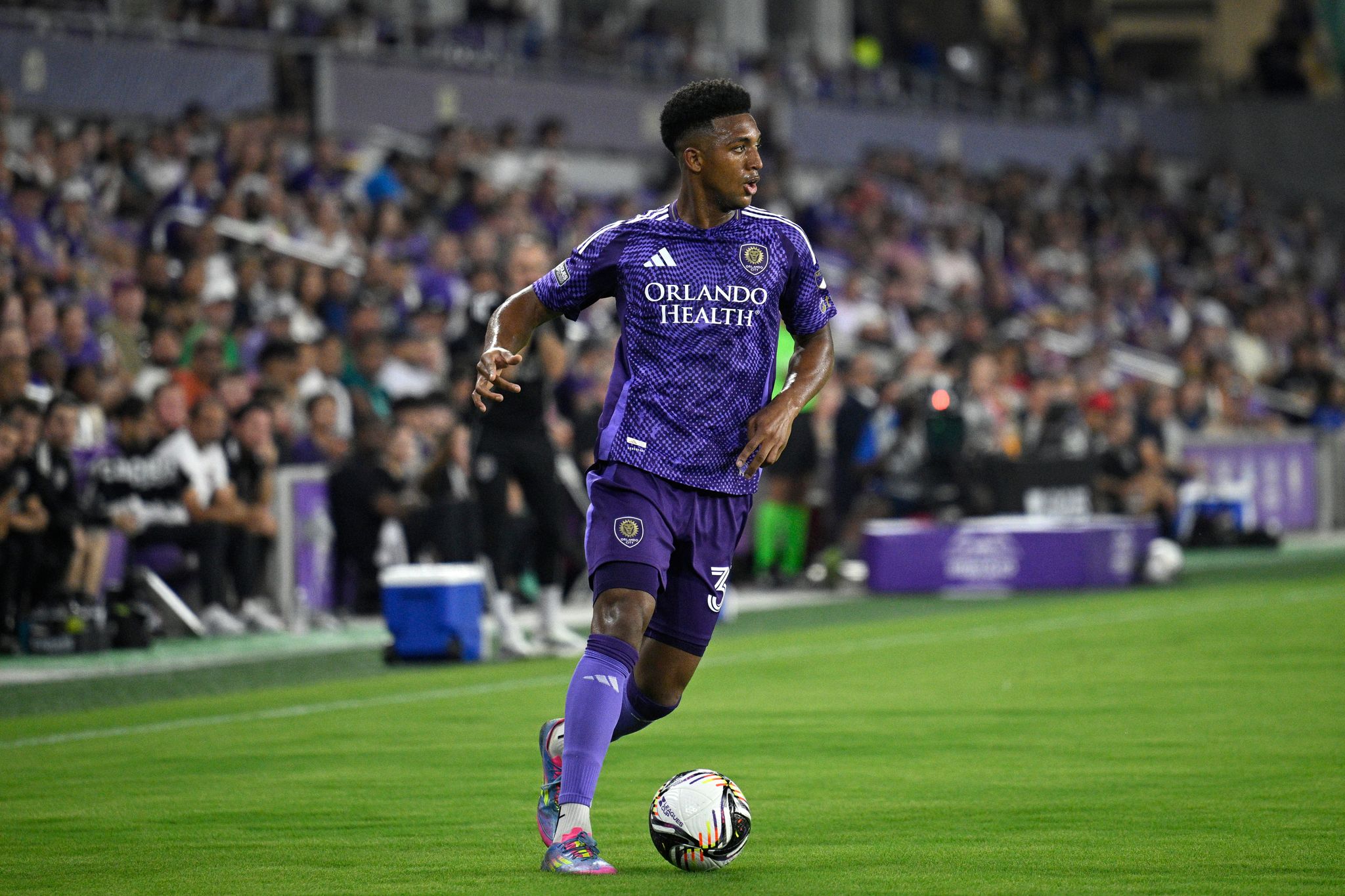 American defender Alex Freeman transfers to Spain's Villarreal from ...