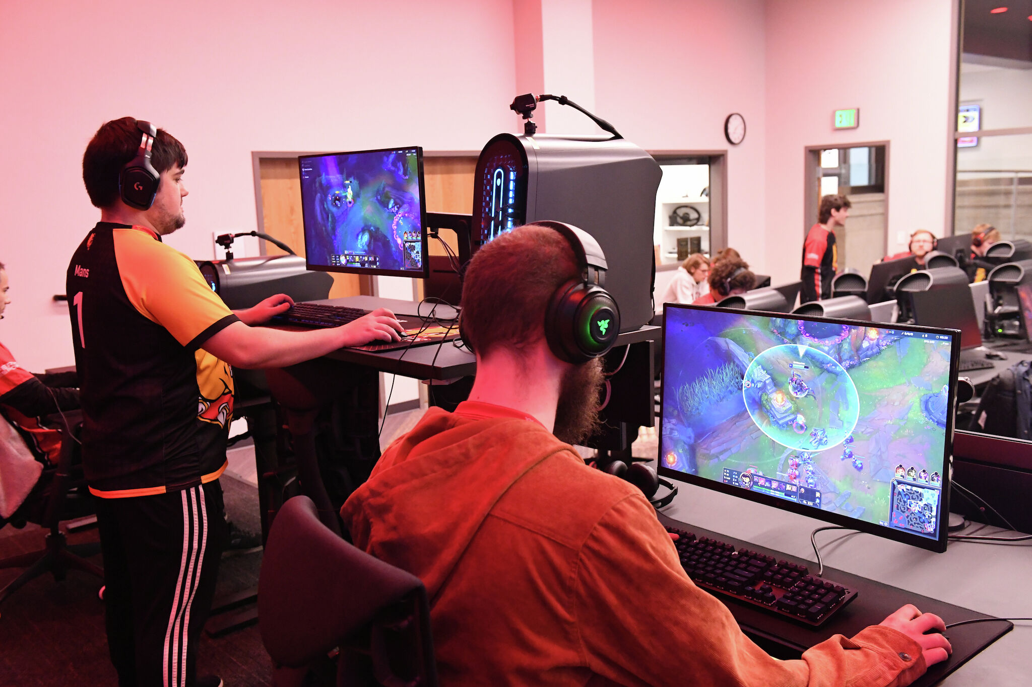 Evart's complete game too much for Lake City