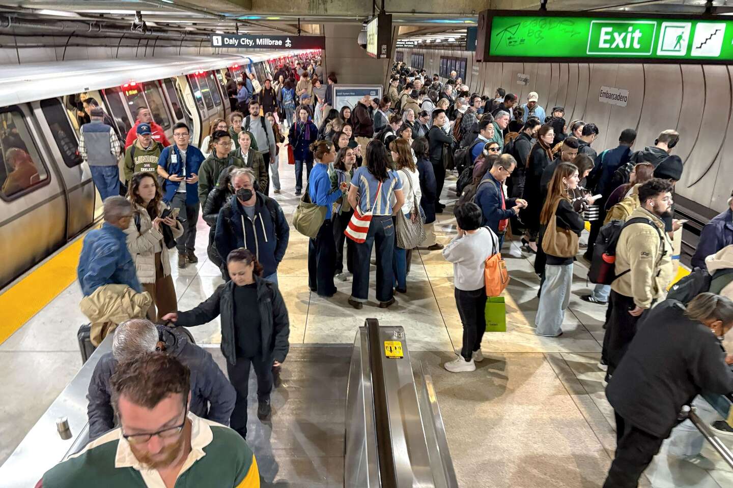BART restores service near SFO after halt snarled commute