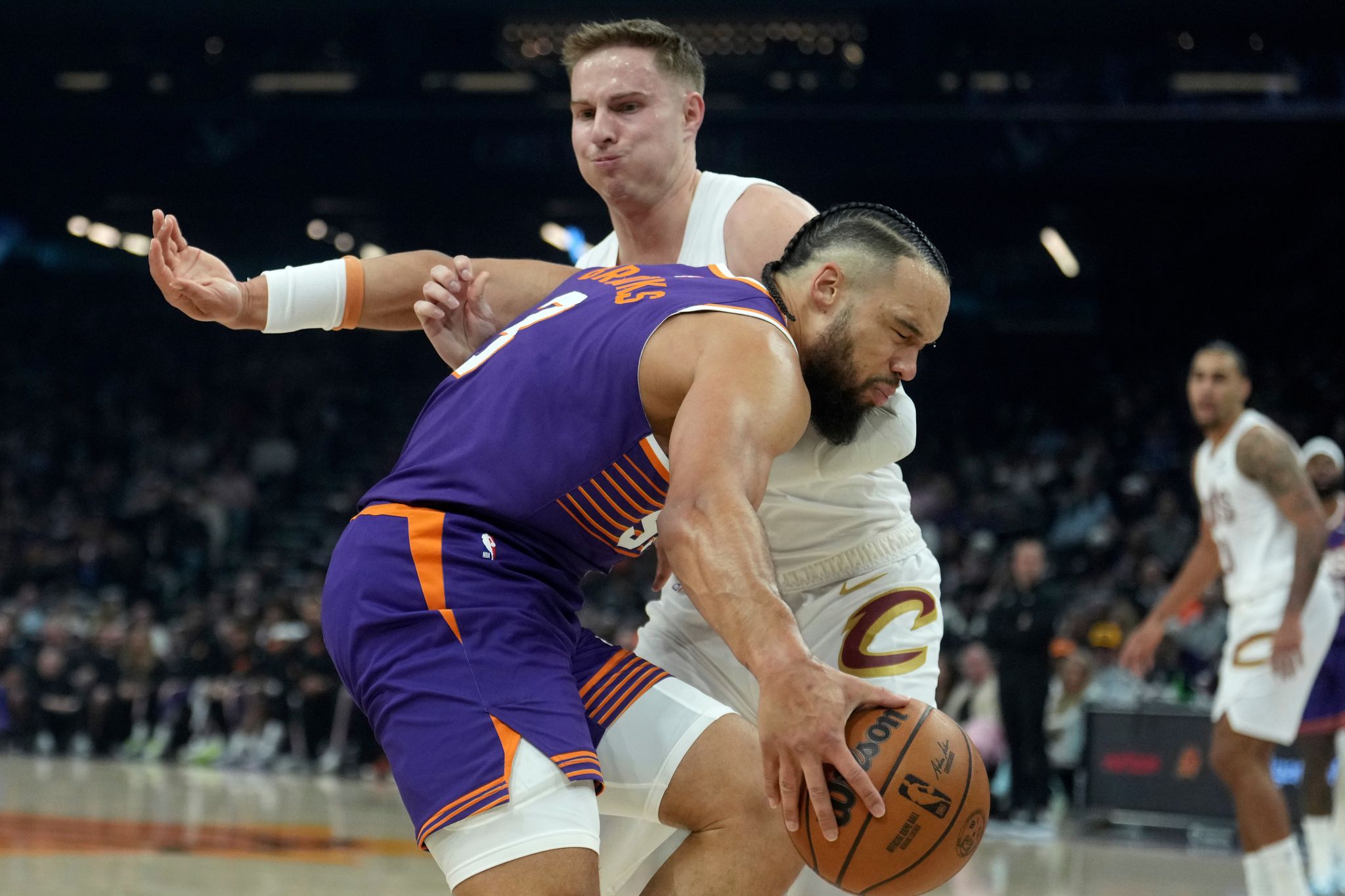 Suns sweep back-to-bac, ending Cavaliers' winning streak at 5 with 126 ...