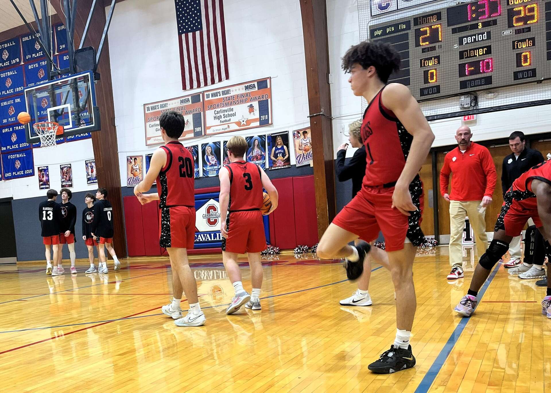 Staunton boys basketball buries Carlinville with 23-3 fourth quarter