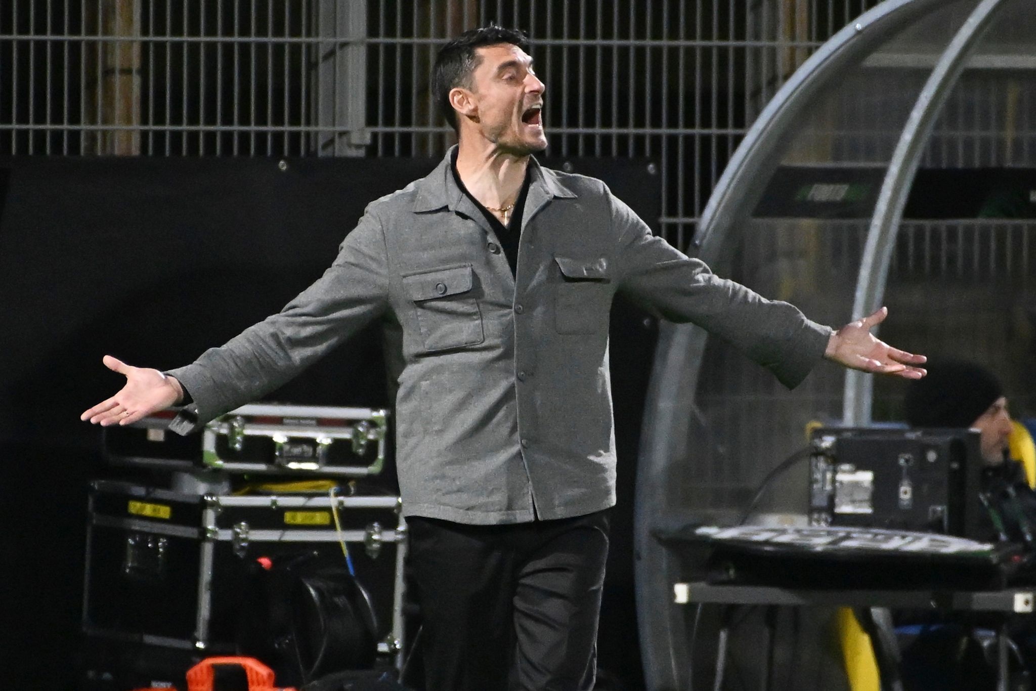 Eintracht Frankfurt hires Spanish coach Albert Riera from Slovenian ...