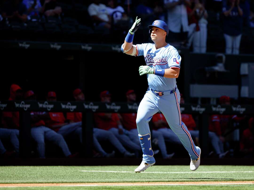 10 things to know about Texas Rangers' Nathaniel Lowe
