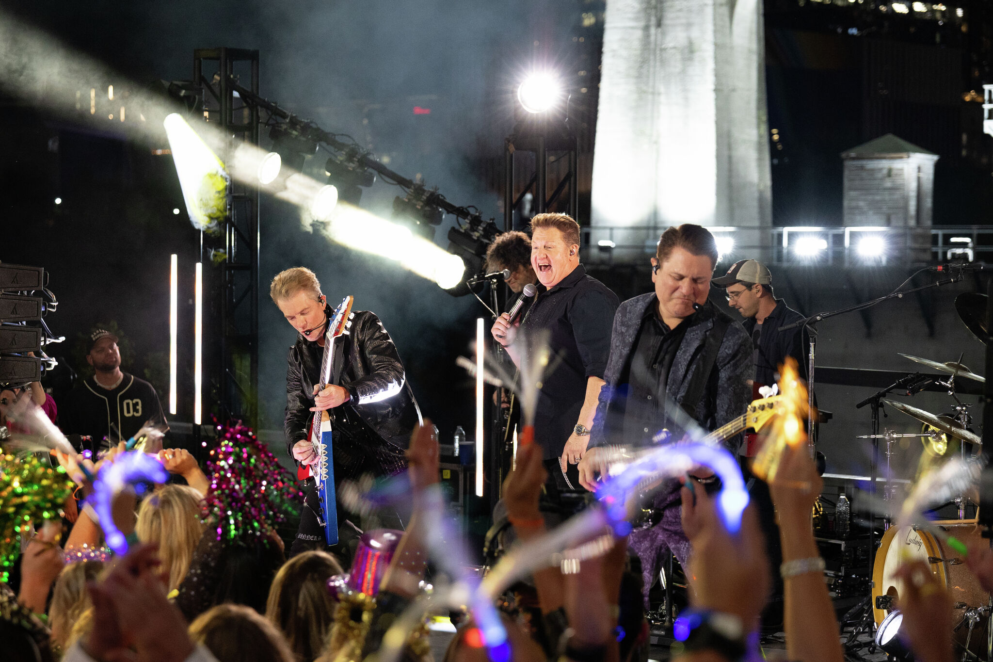 White Sox acquire right-hander Jordan Hicks from Boston for prospect ...