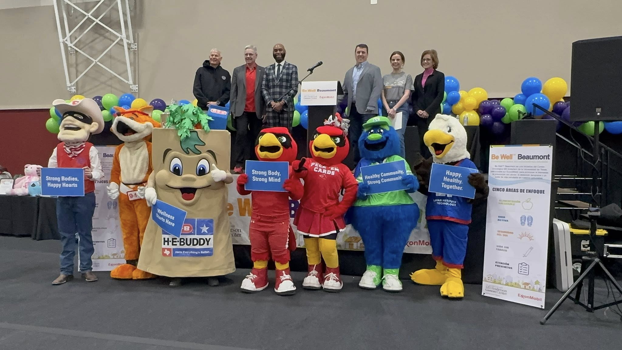 US futures, Asian shares slip, tracking Wall Street's retreat, while ...