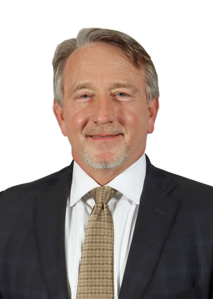 Frost Bank parent company adds 2 directors, while 1 plans exit