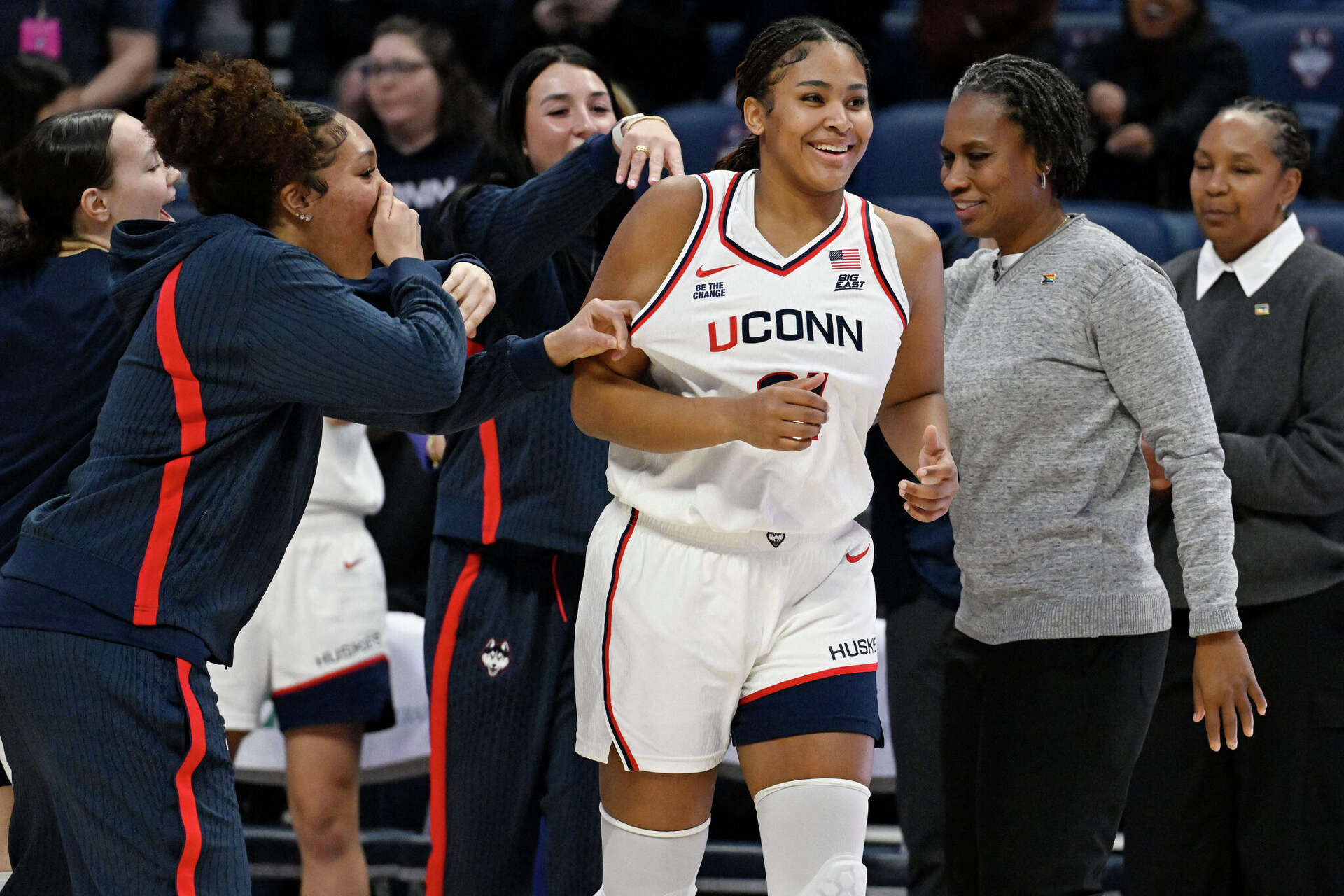UConn sets Sarah Strong's homecoming game against Duke
