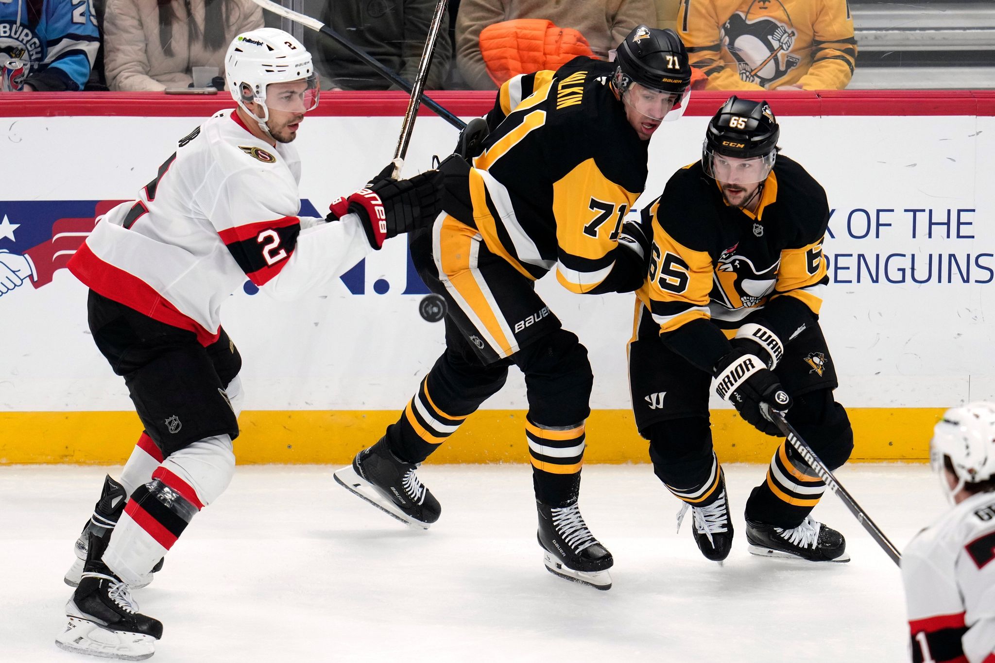 Giroux's goal with just over five minutes remaining lifts Senators past ...
