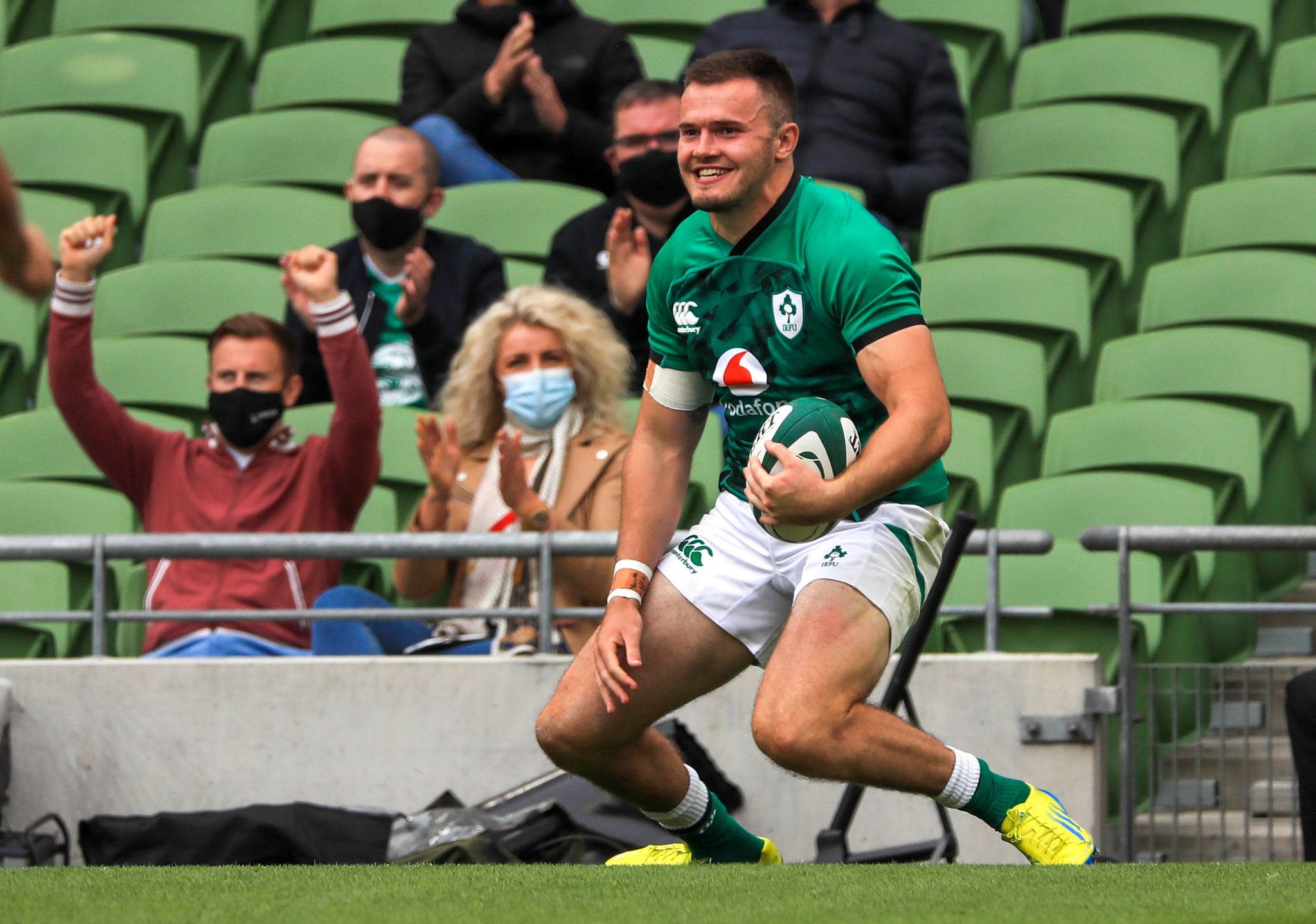 Stockdale back in Ireland lineup for Six Nations opener against France