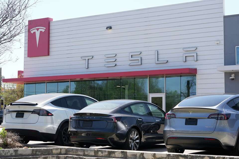 Is Tesla next to join Elon Musk's mega-company after SpaceX-xAI?