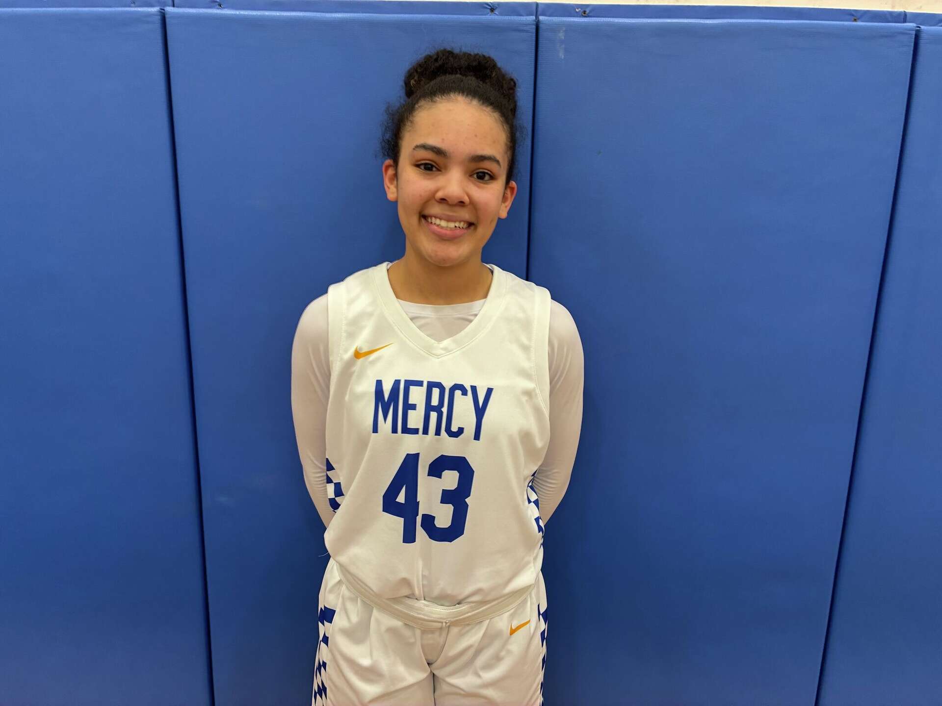 Mercy upsets Sacred Heart Academy in girls basketball