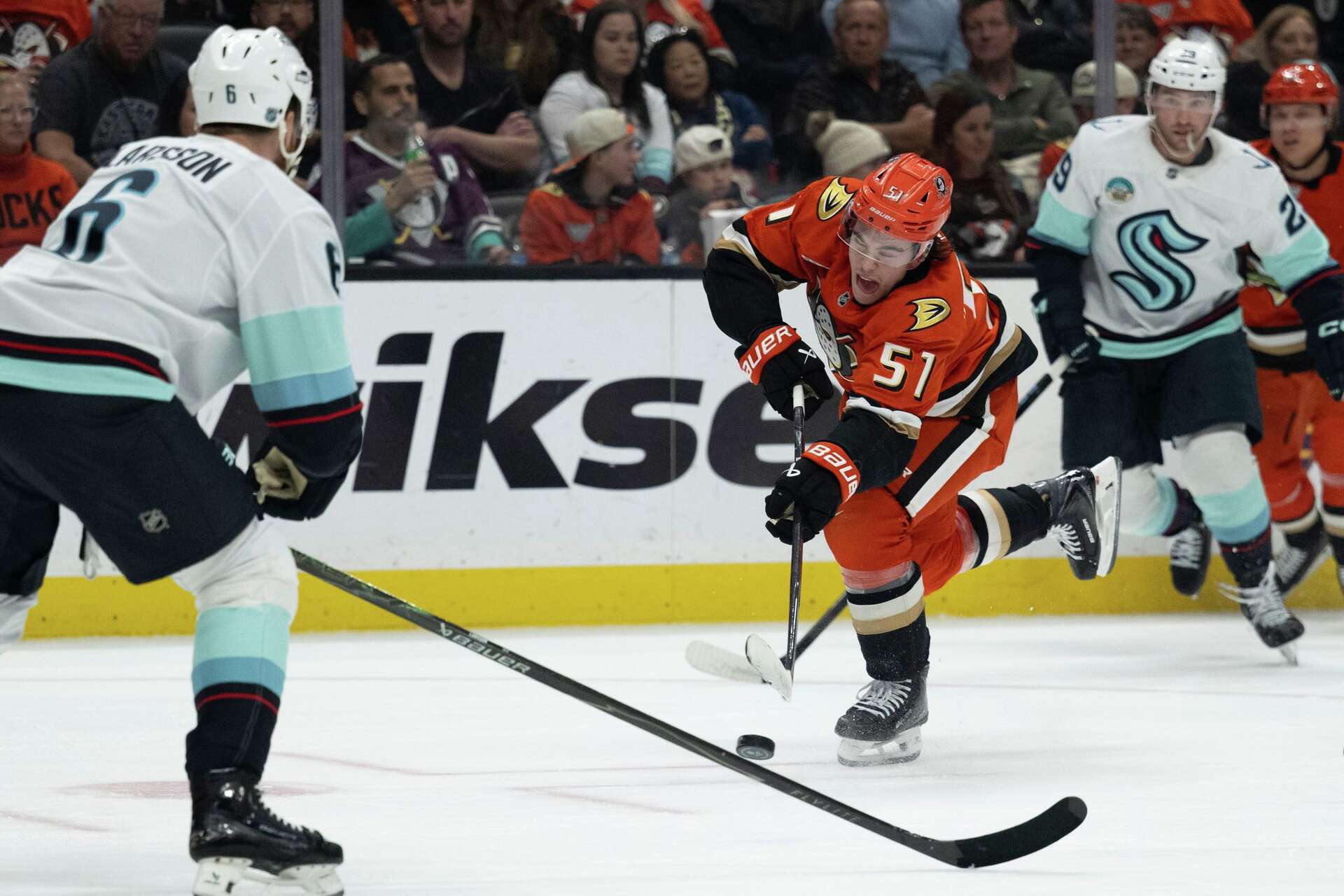 Gauthier gets 25th goal and surging Ducks beat Kraken 4-2 to move ...