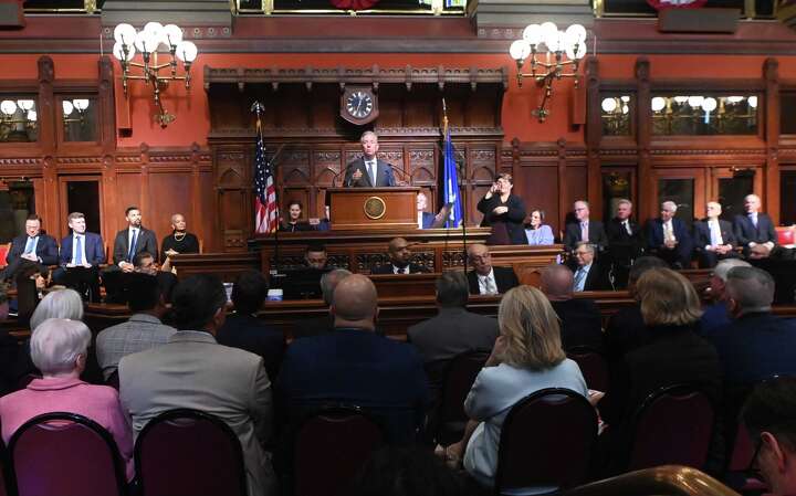 CT legislative session begins: Live updates from the Capitol