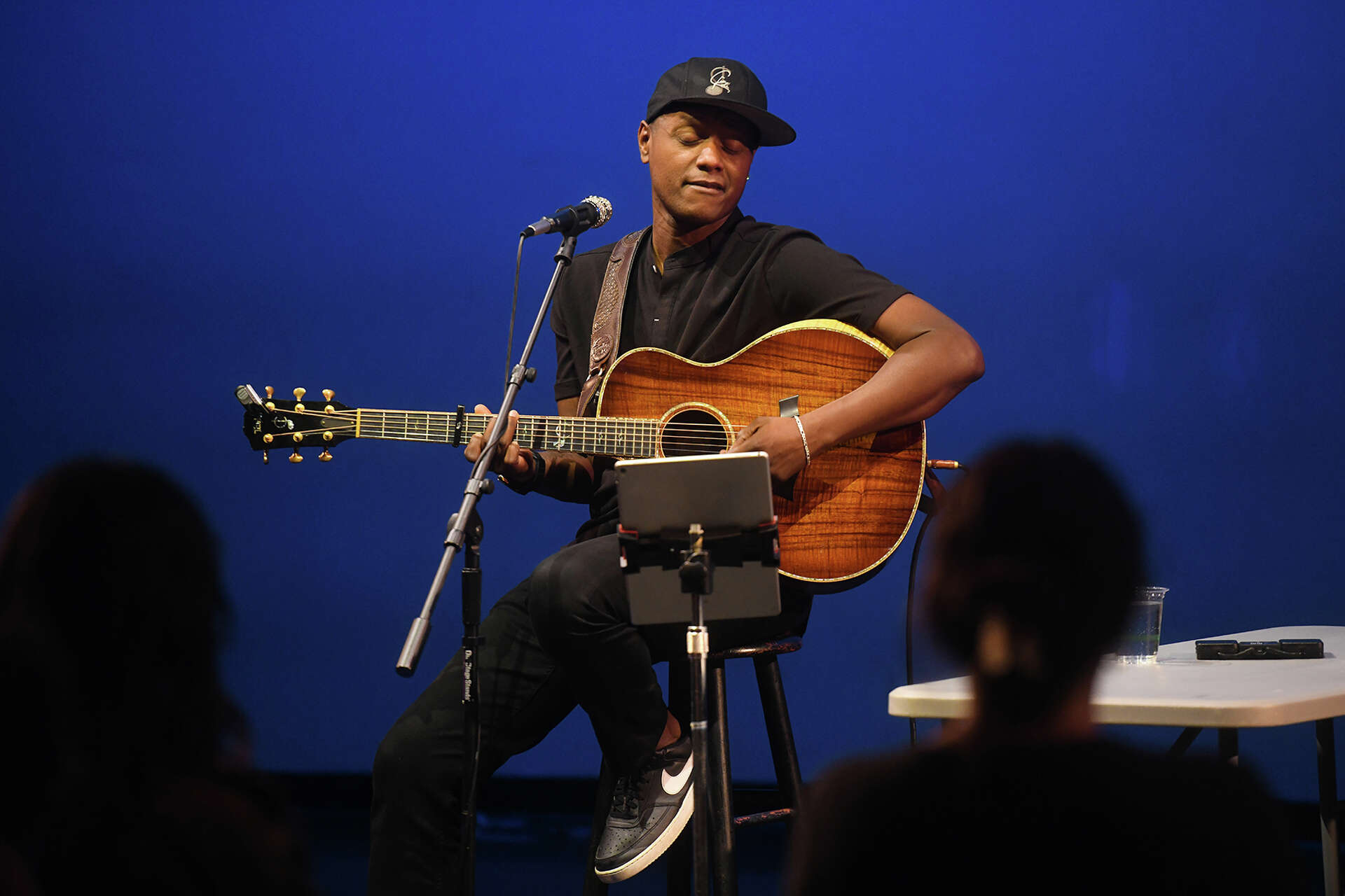 CT's Javier Colón gives advice to students at high school for the arts