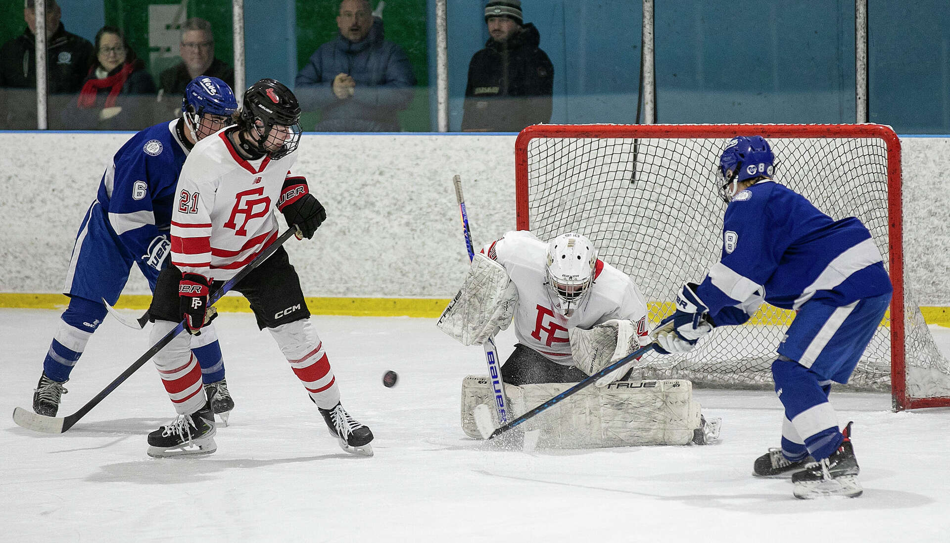 Darien boys hockey downs Fairfield Prep in 1 vs. 2 showdown