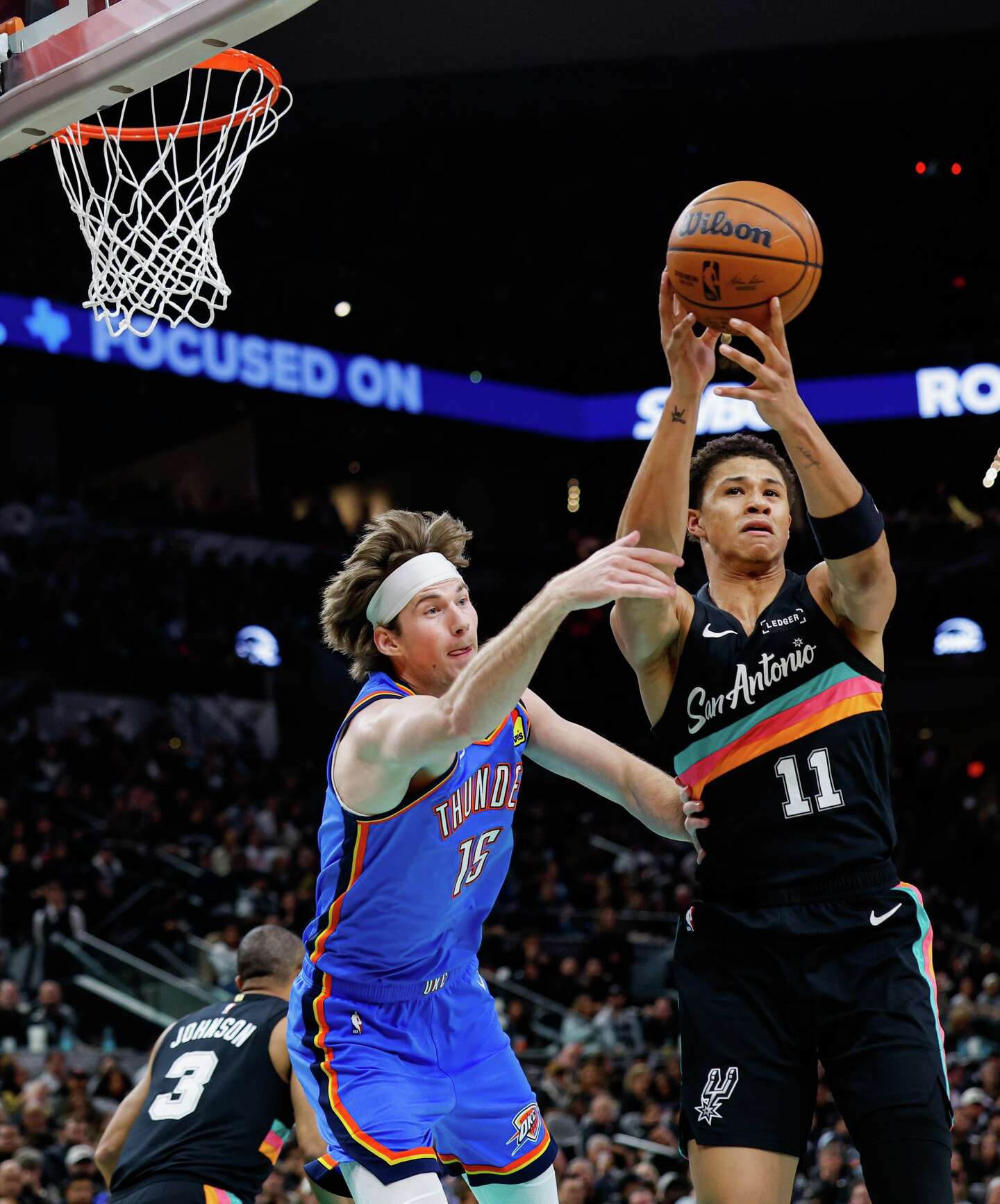 More relaxed, Spurs rookie Carter Bryant makes impact vs. Thunder