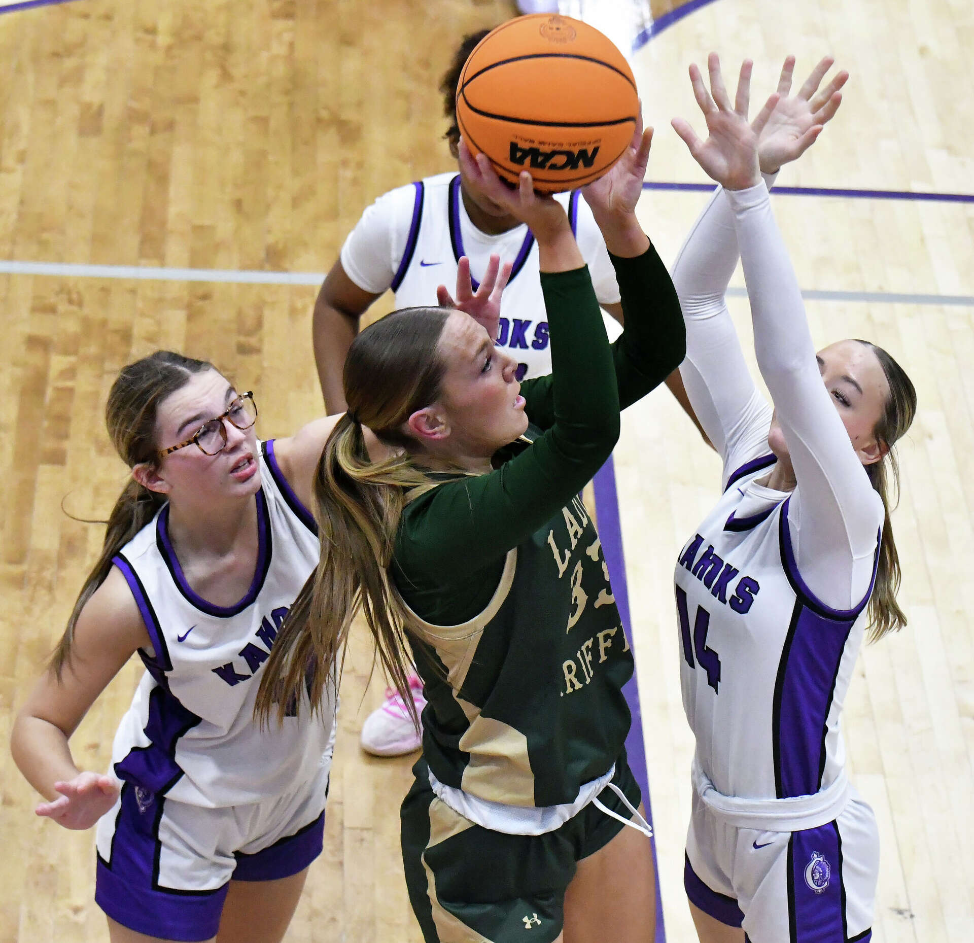 Father McGivney girls basketball travels to Collinsville for IHSA game