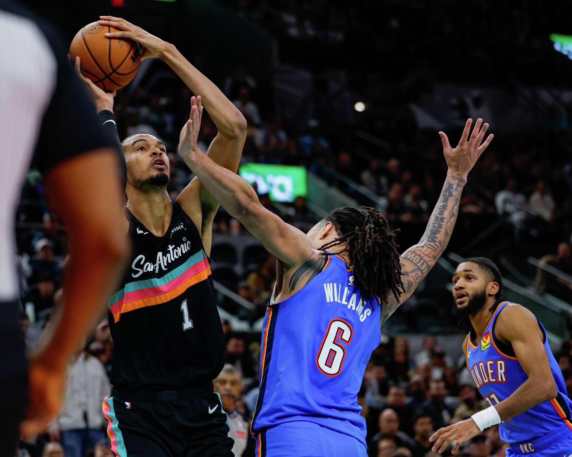 Spurs match win total from last season with victory over Thunder