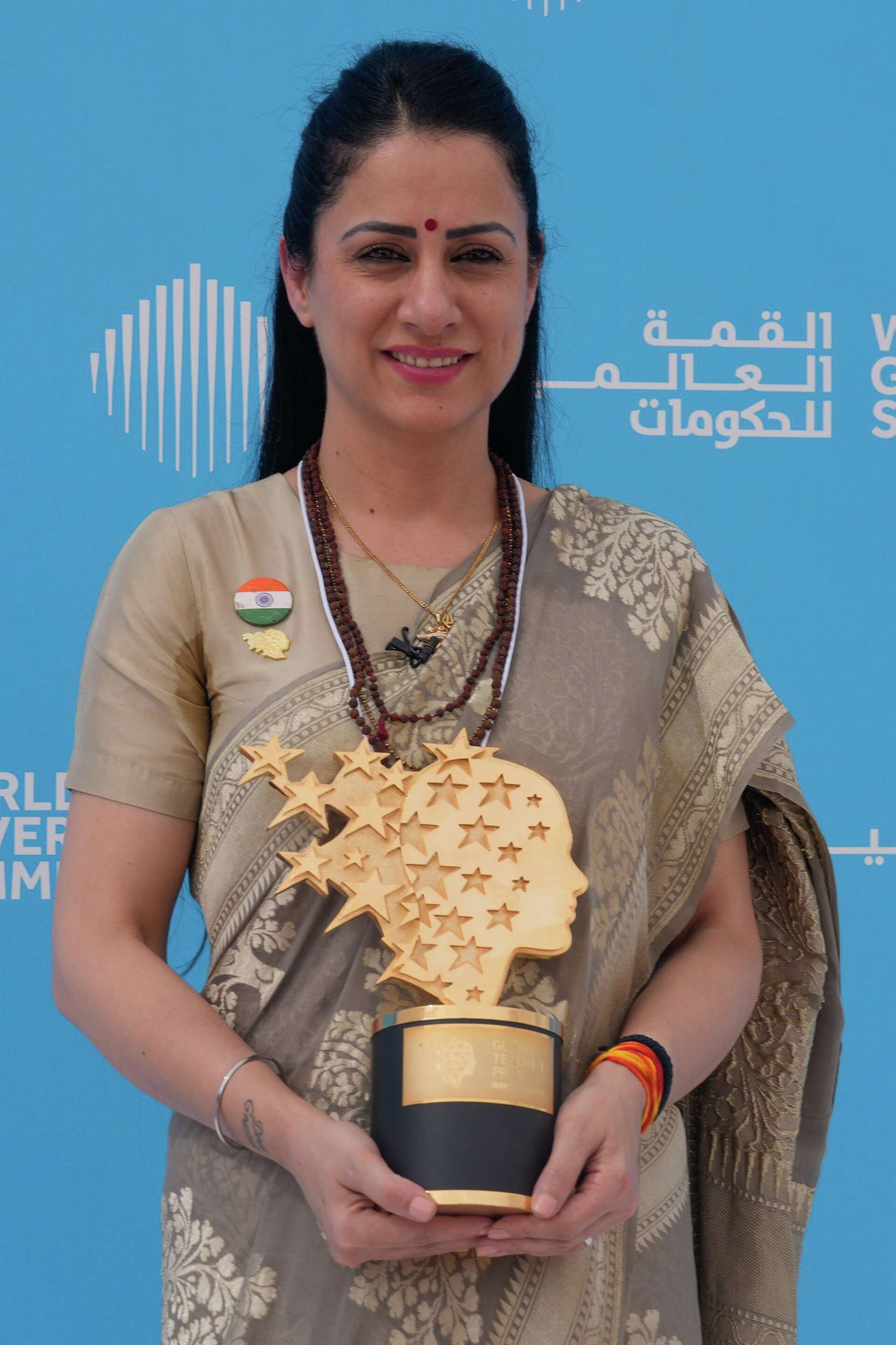 Indian teacher who created hundreds of learning centers wins $1 million ...