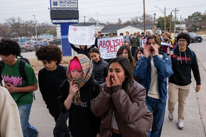 Texas leaders single out Austin ISD after ICE protest walkouts