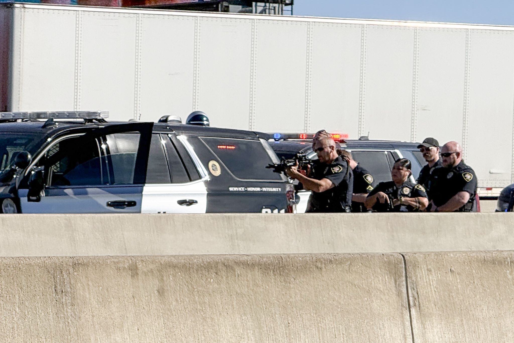 Police presence caused delays on Loop 820 in North Richland Hills