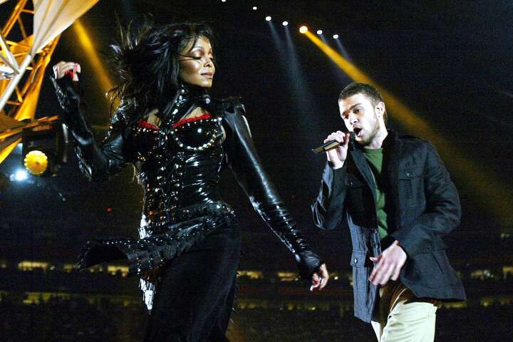 7 most controversial Super Bowl halftime shows