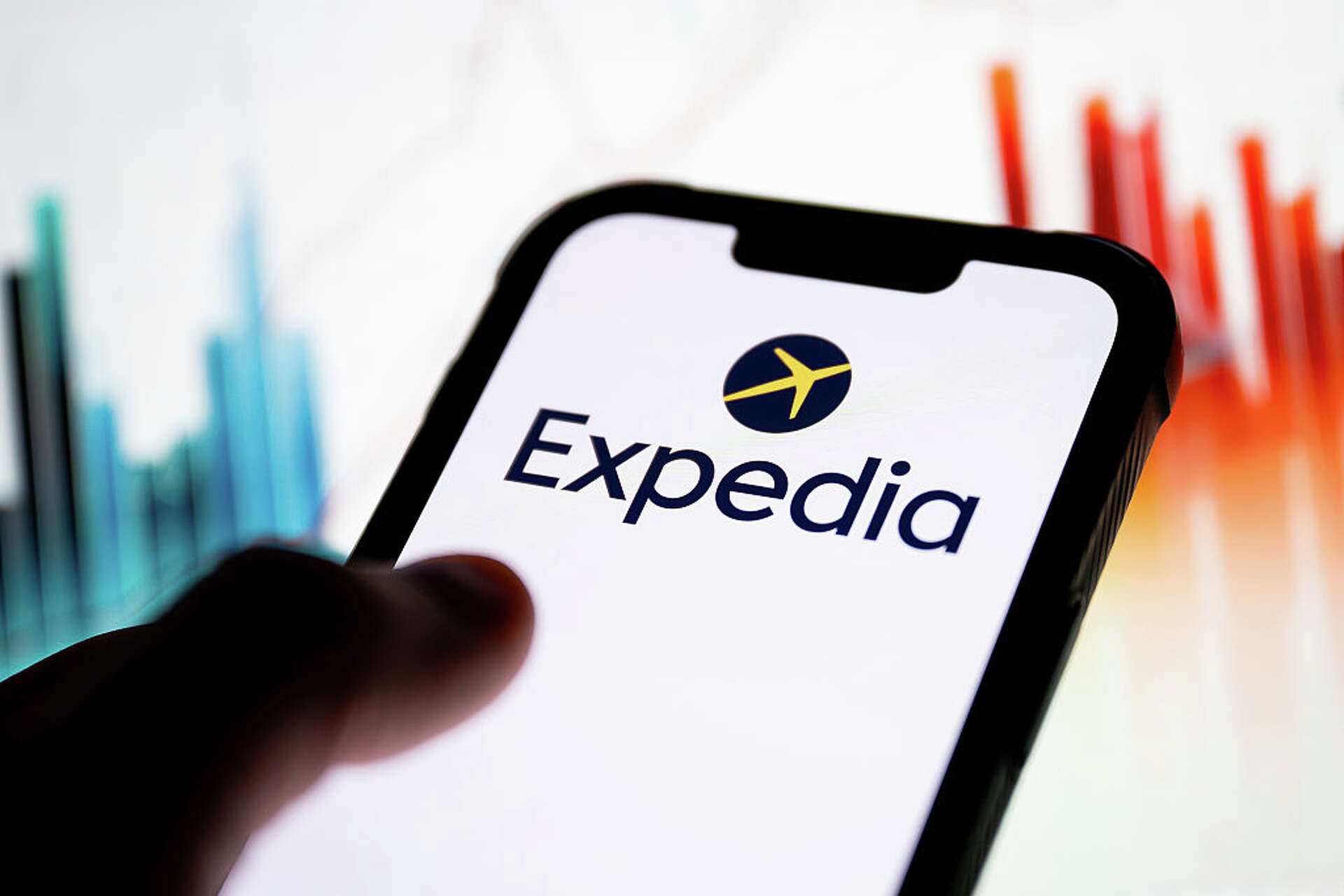 Expedia to cut 100 employees in Austin this spring