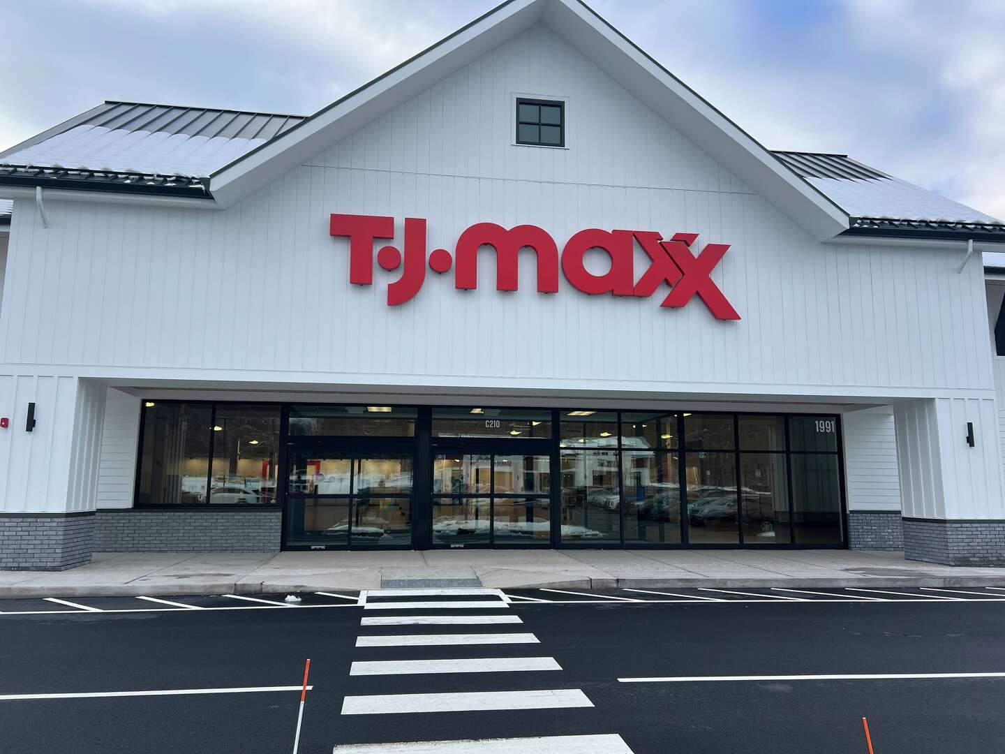 TJ Maxx to relocate Meriden Mall store to Cheshire in March