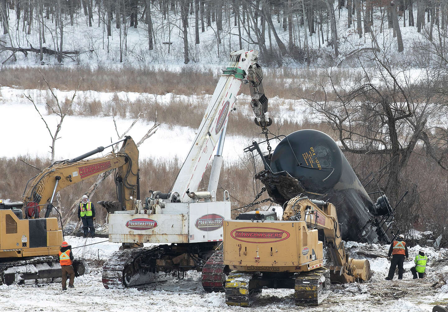 Shelter-in-place continues after Mansfield train derailment