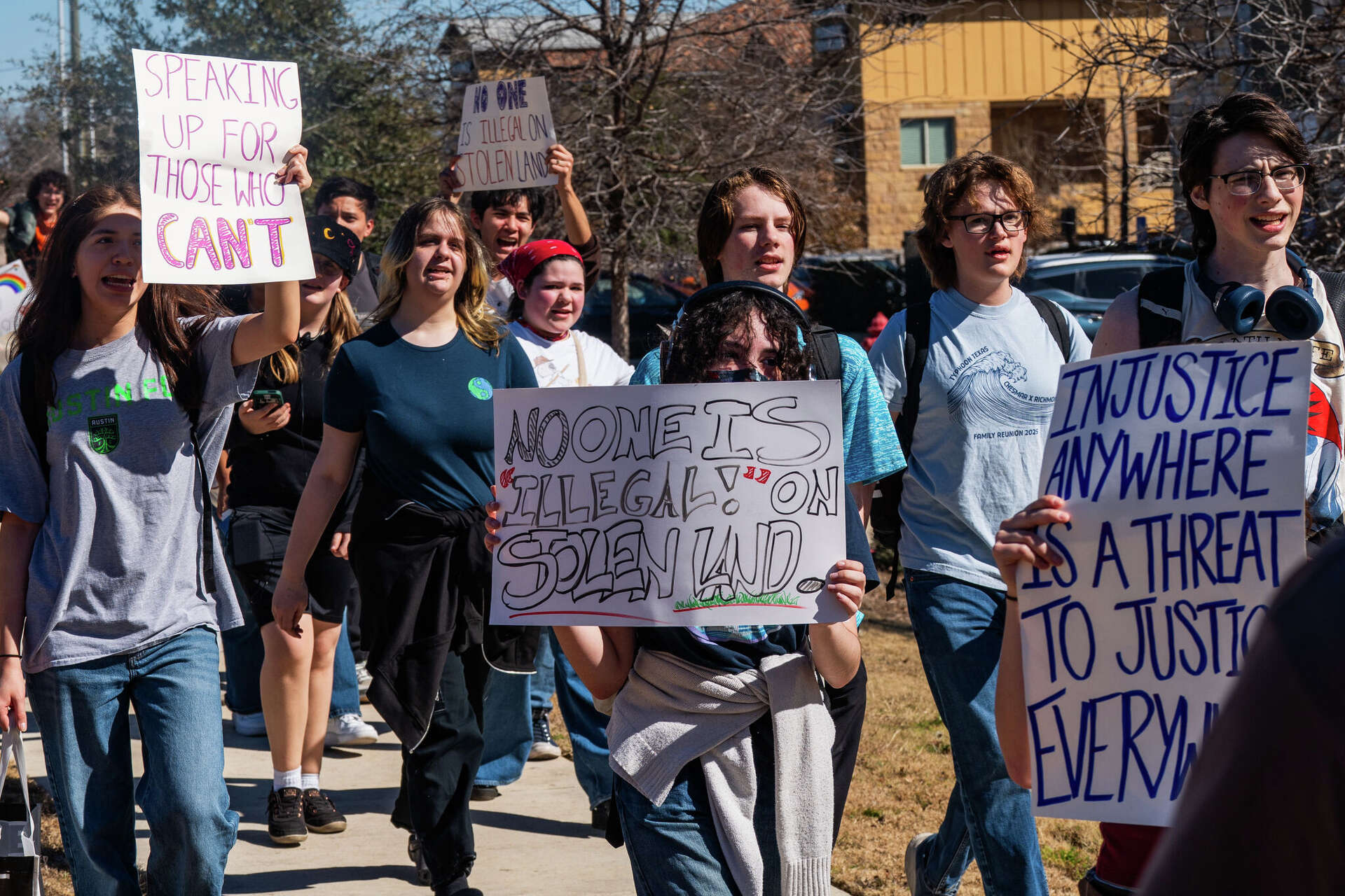 ICE protest prompts student walkout at Round Rock school