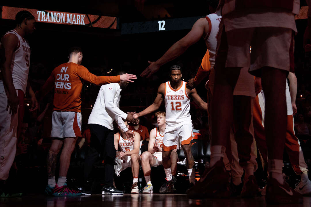 Texas basketball vs Ole Miss game score: Longhorns beat Rebels