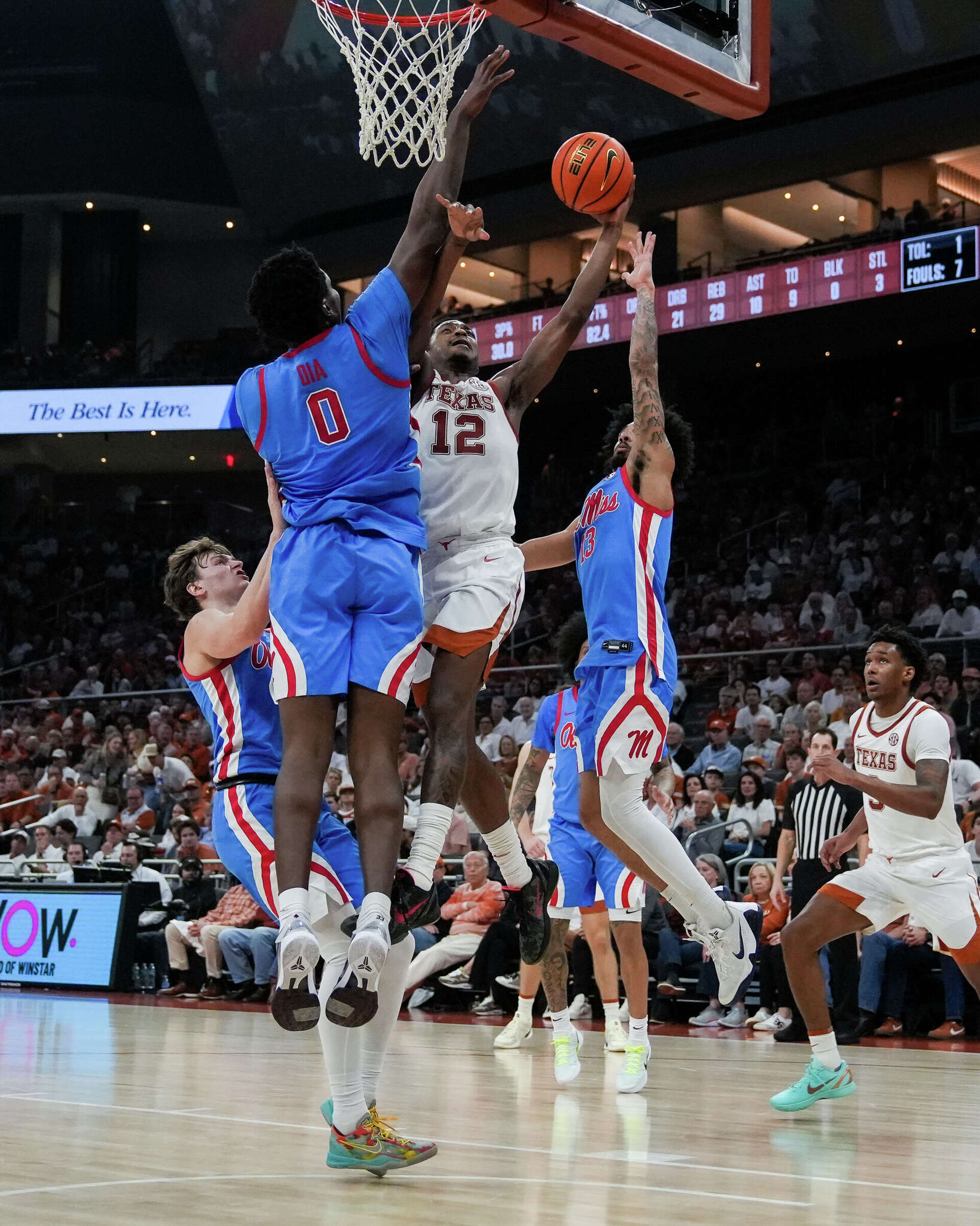 Texas basketball vs Ole Miss game score: Longhorns beat Rebels