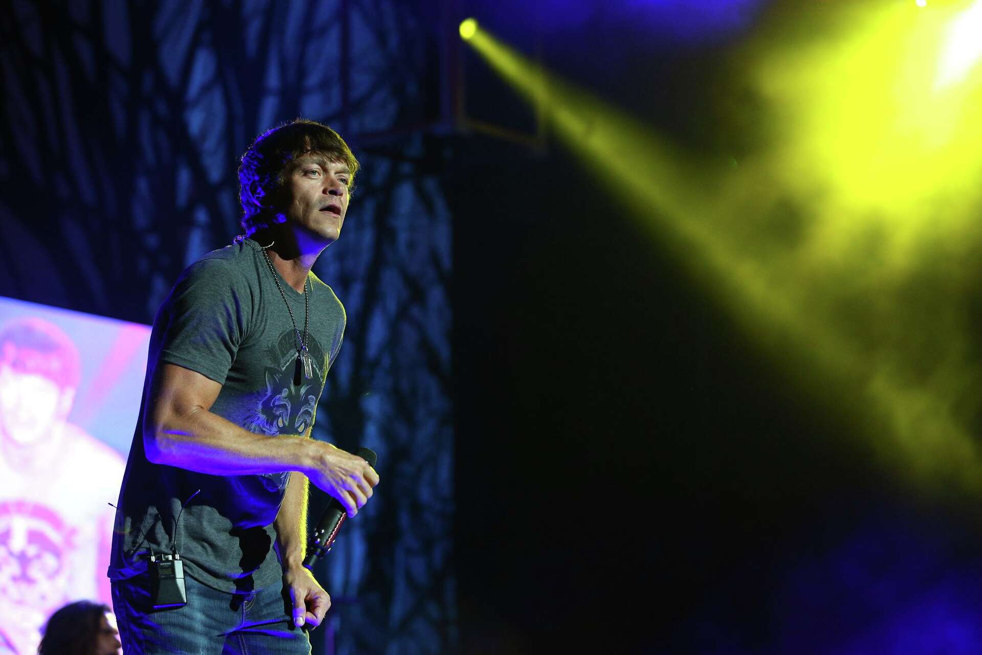 Brad Arnold, lead singer of Grammy-nominated rock band 3 Doors Down ...
