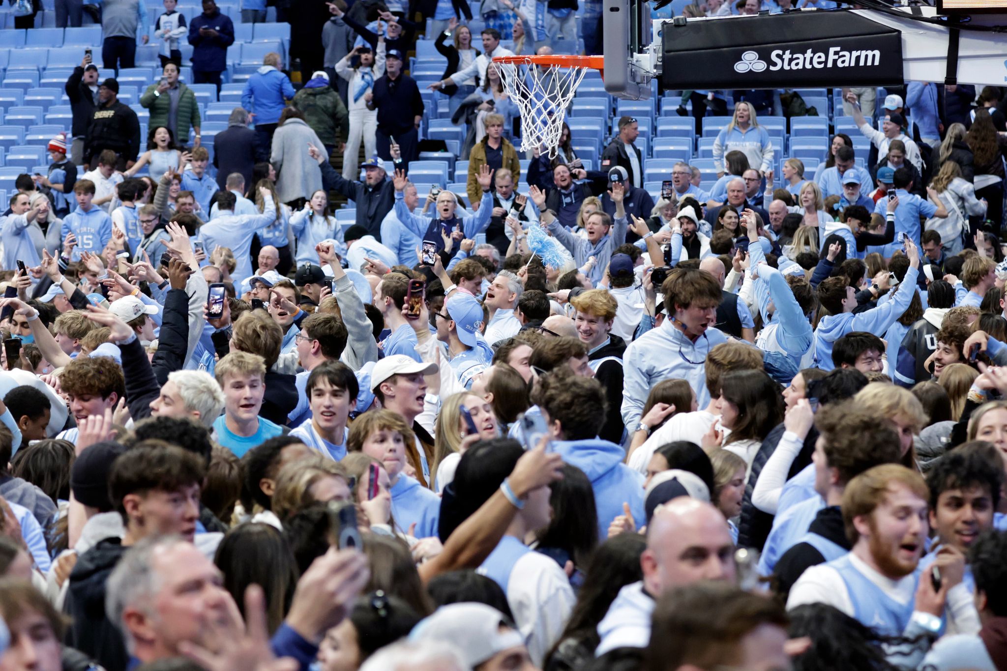 Duke's Scheyer says staffer injured during court-storming at UNC is OK ...