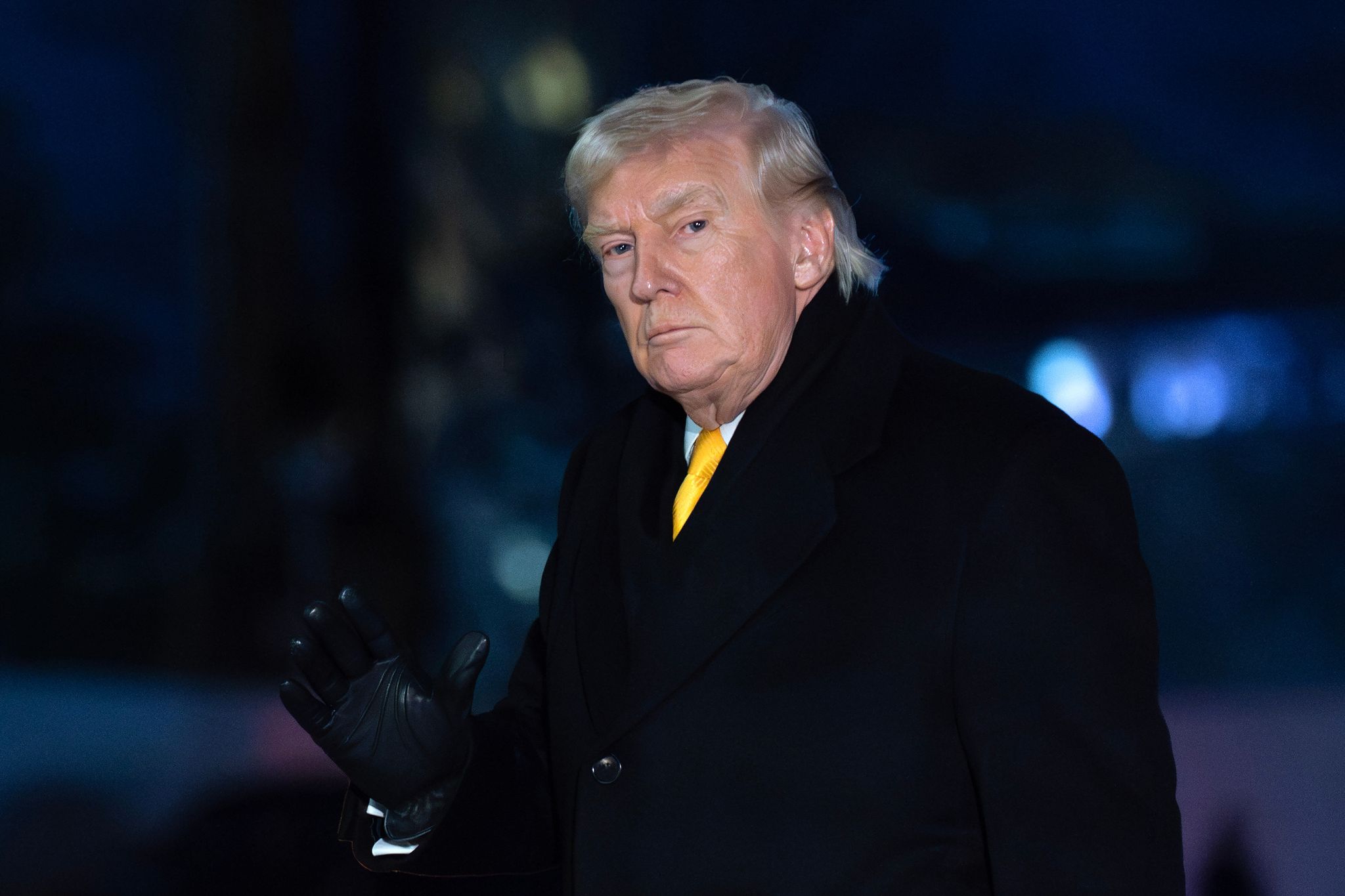 Trump is threatening to block a new bridge between Detroit and Canada ...